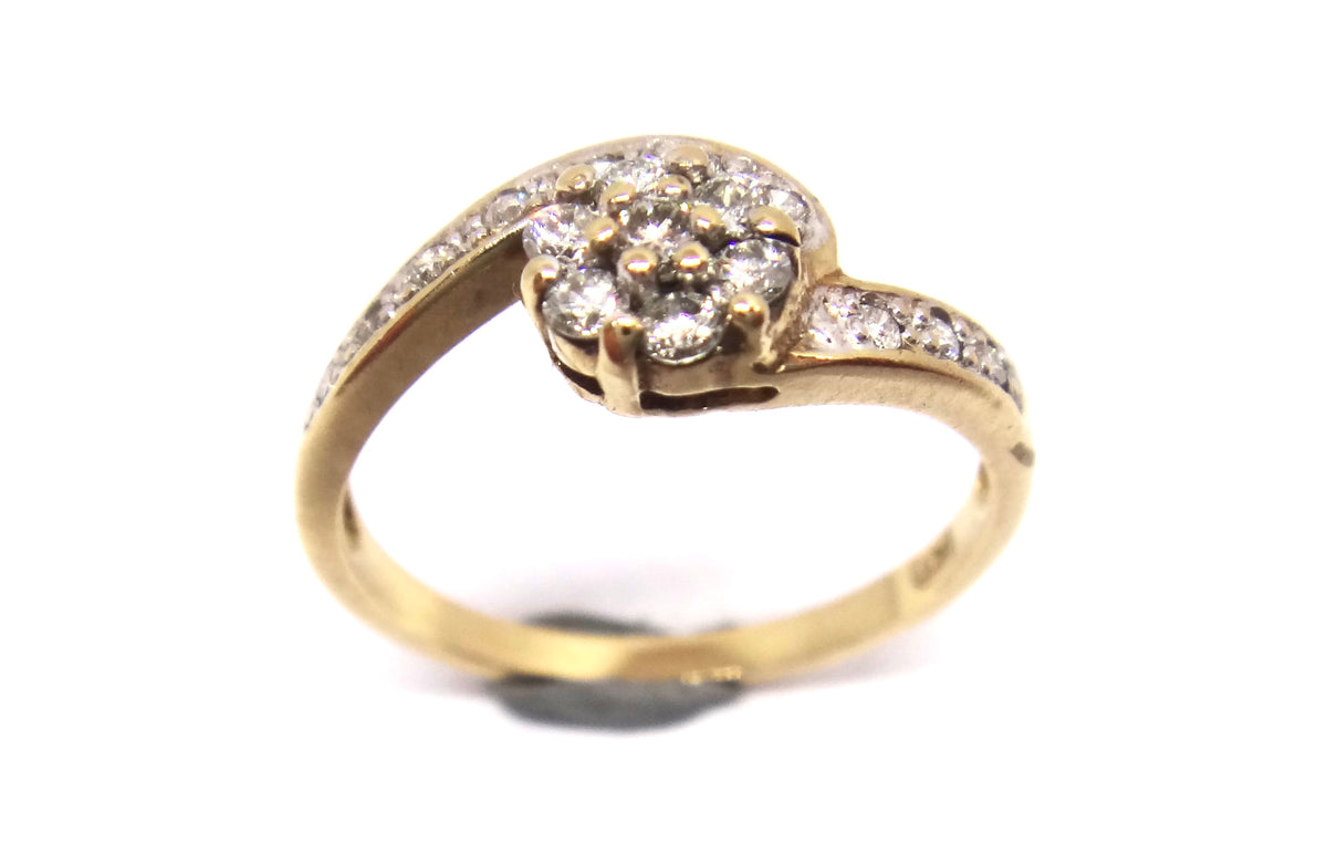 9K Gold Diamond Flower Head Ring – SJs City Cash